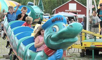 Piscataquis Valley Fair 2002 Photograph Gallery on Saturday